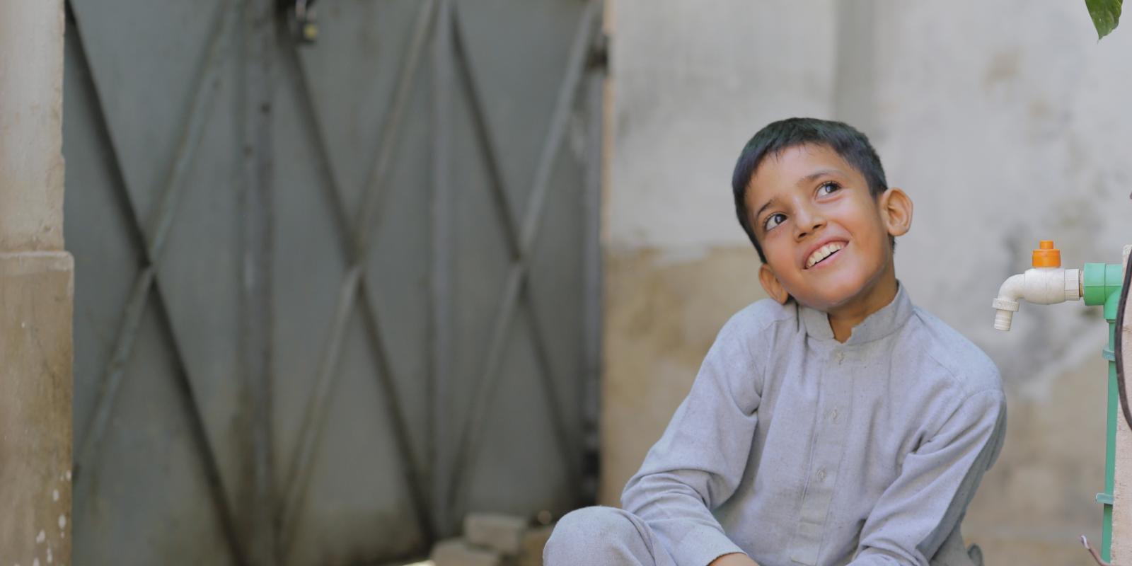 Education for crisis affected children in Myanmar and Pakistan | VSO